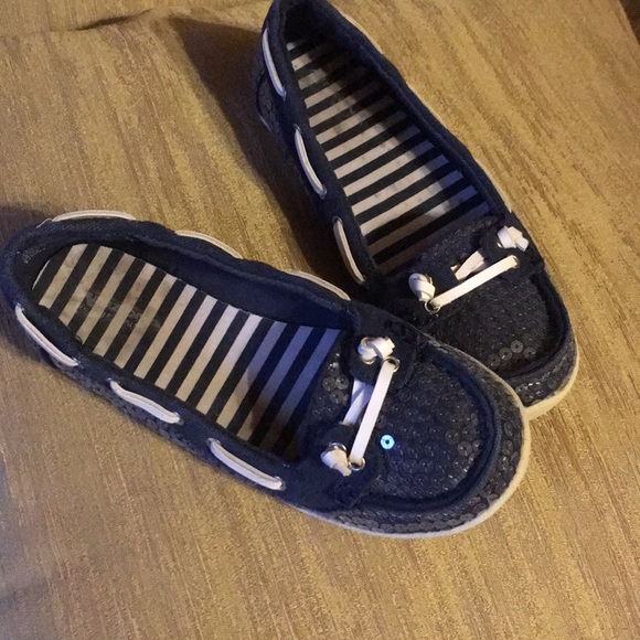 Arizona Jean Company | Shoes | Arizona Shoes | Poshmark